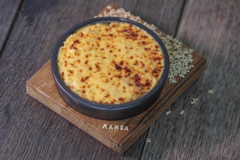 Menu Displays for Chedi Katara, powered by menumodo